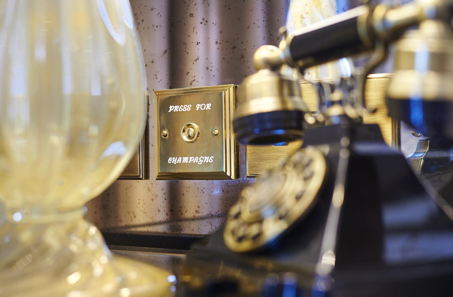 The Waldorf Hilton, London Review - Turning left for less