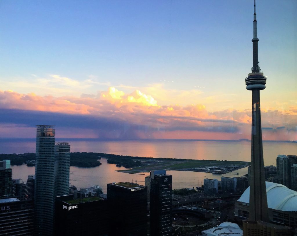 BA adds flights to Las Vegas & Toronto from Gatwick - Avios redemptions ...