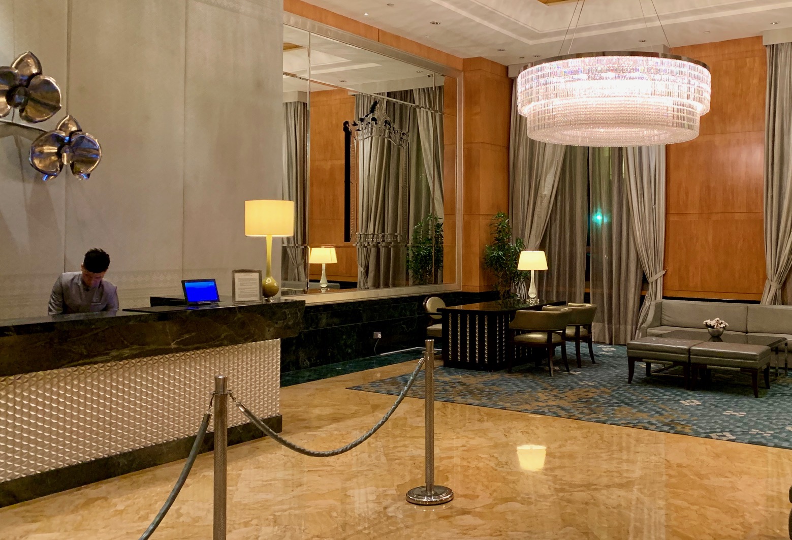 Mandarin Oriental hotel Kuala Lumpur review - Turning left for less