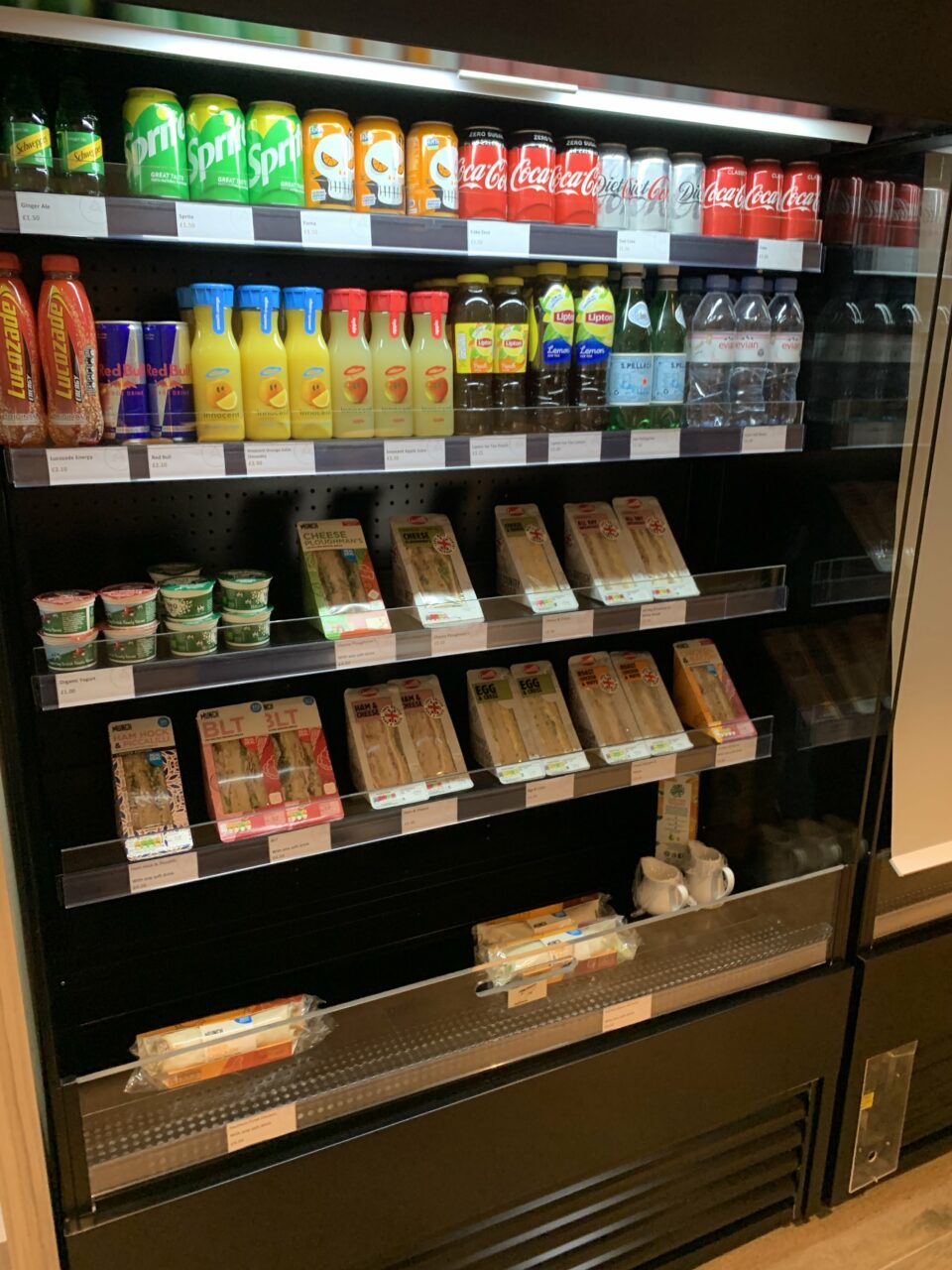 Aerotel hotel at Heathrow Terminal 3 review - Turning left for less