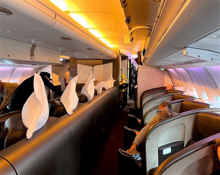 Virgin Atlantic A330 Upper Class daytime flight New York to London ...