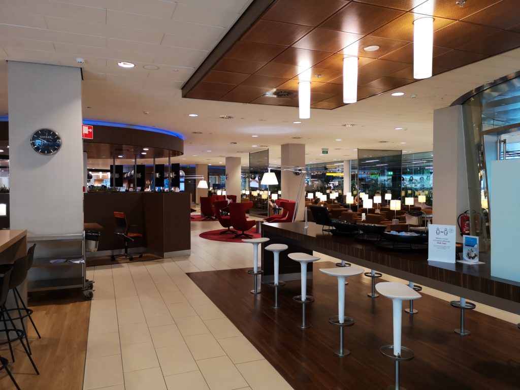 What's travel like now? Edinburgh-Amsterdam-Paris with KLM & KLM Crown ...