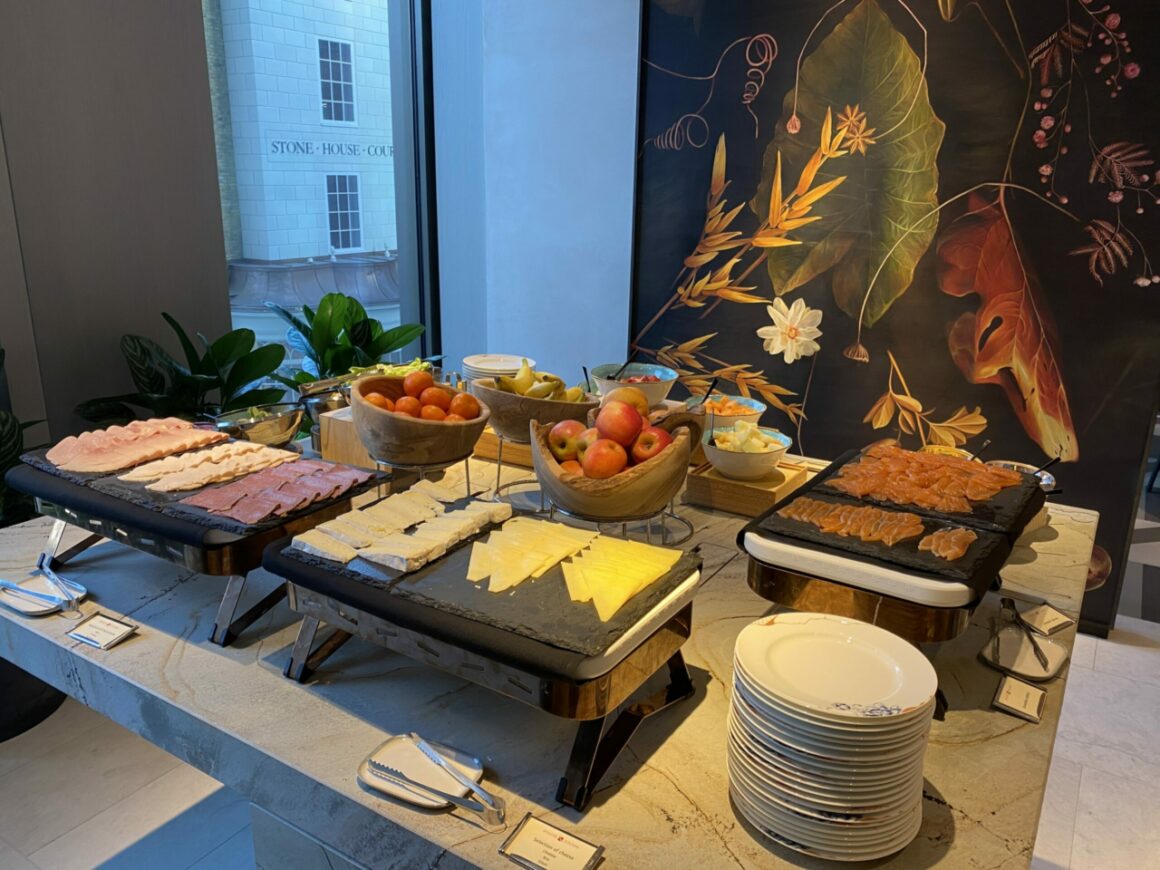 Pan Pacific hotel London's restaurants review p2 - bars and Cherish ...