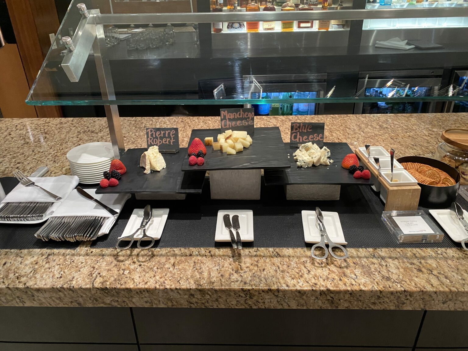 British Airways Concorde Room lounge at New York JFK review - Turning ...