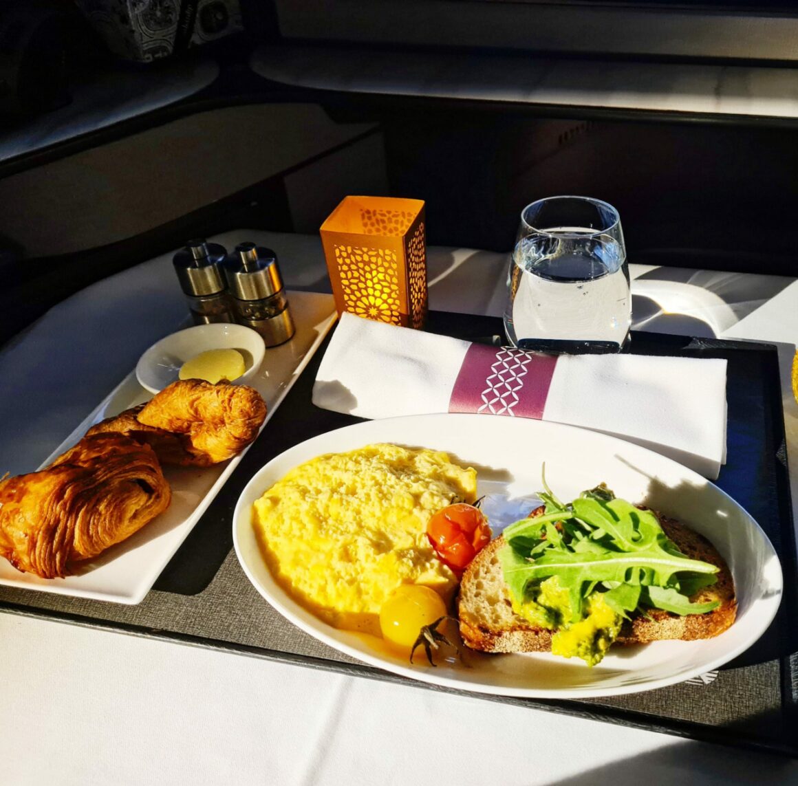 Qatar Airways Q Suites Melbourne to London part 2 - food and drink ...