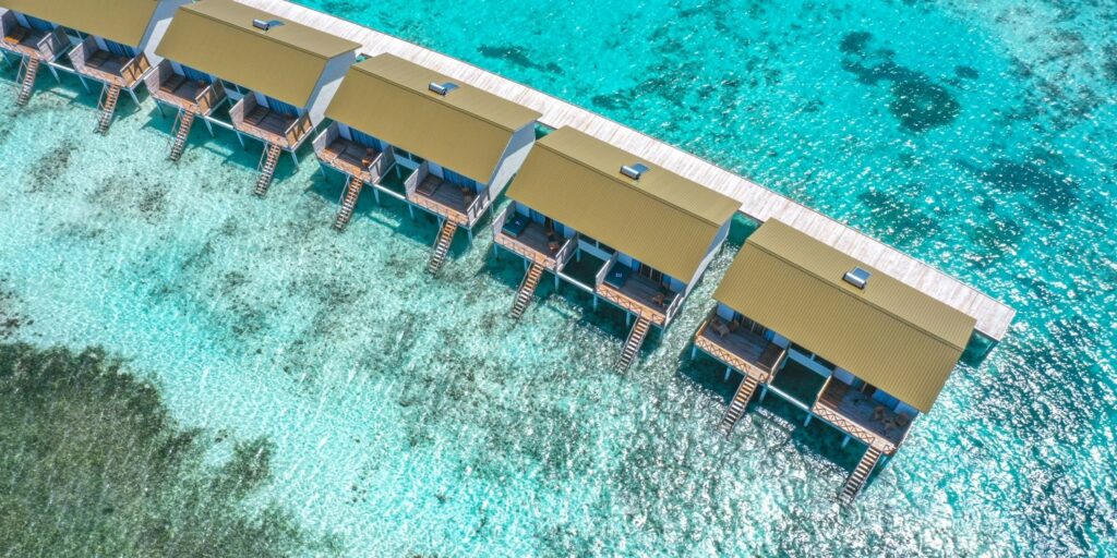 NEWS & OFFERS: Accor 15% off plus how to double dip, Emirates new IFE ...