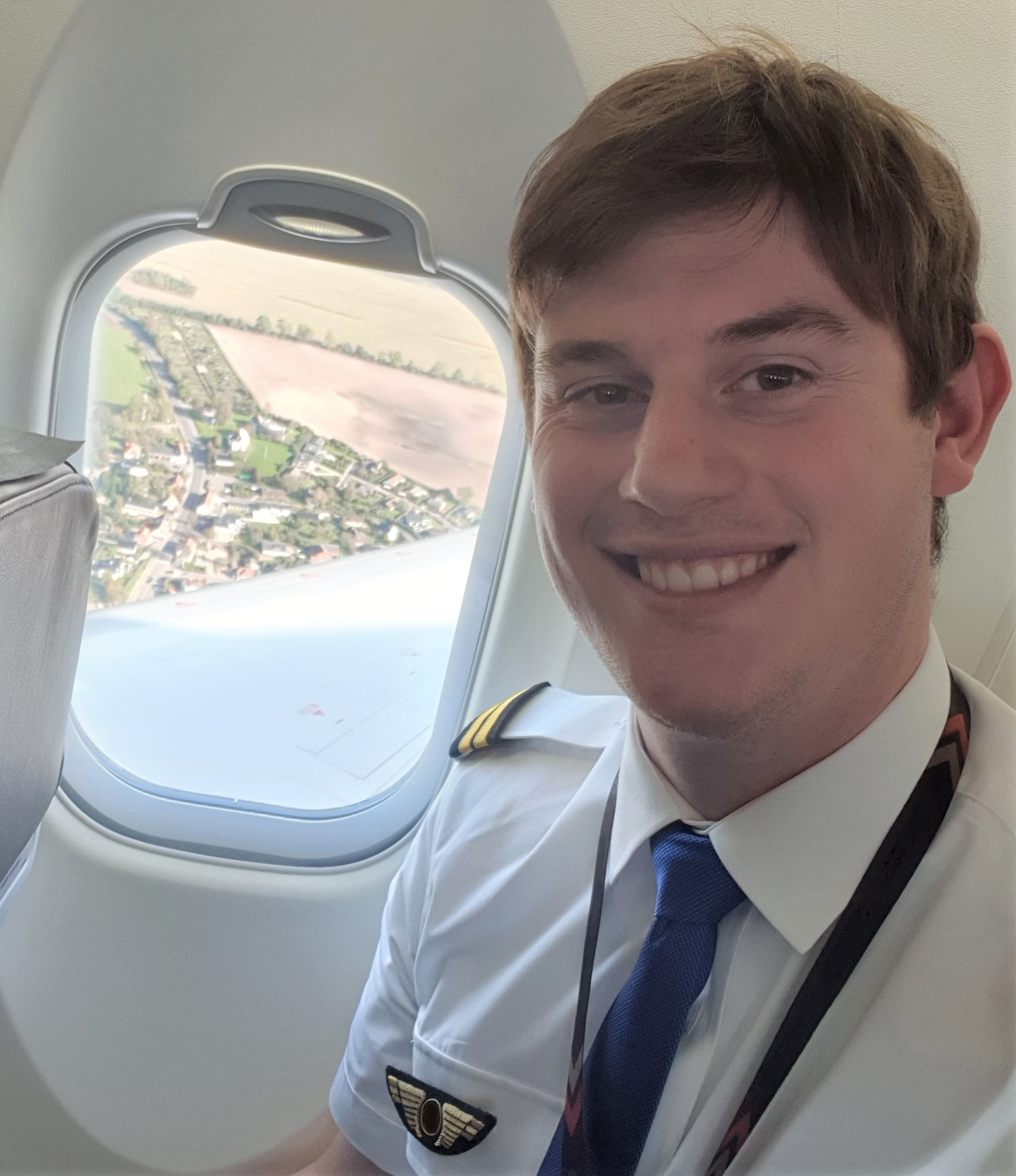 About us - Turning left for less