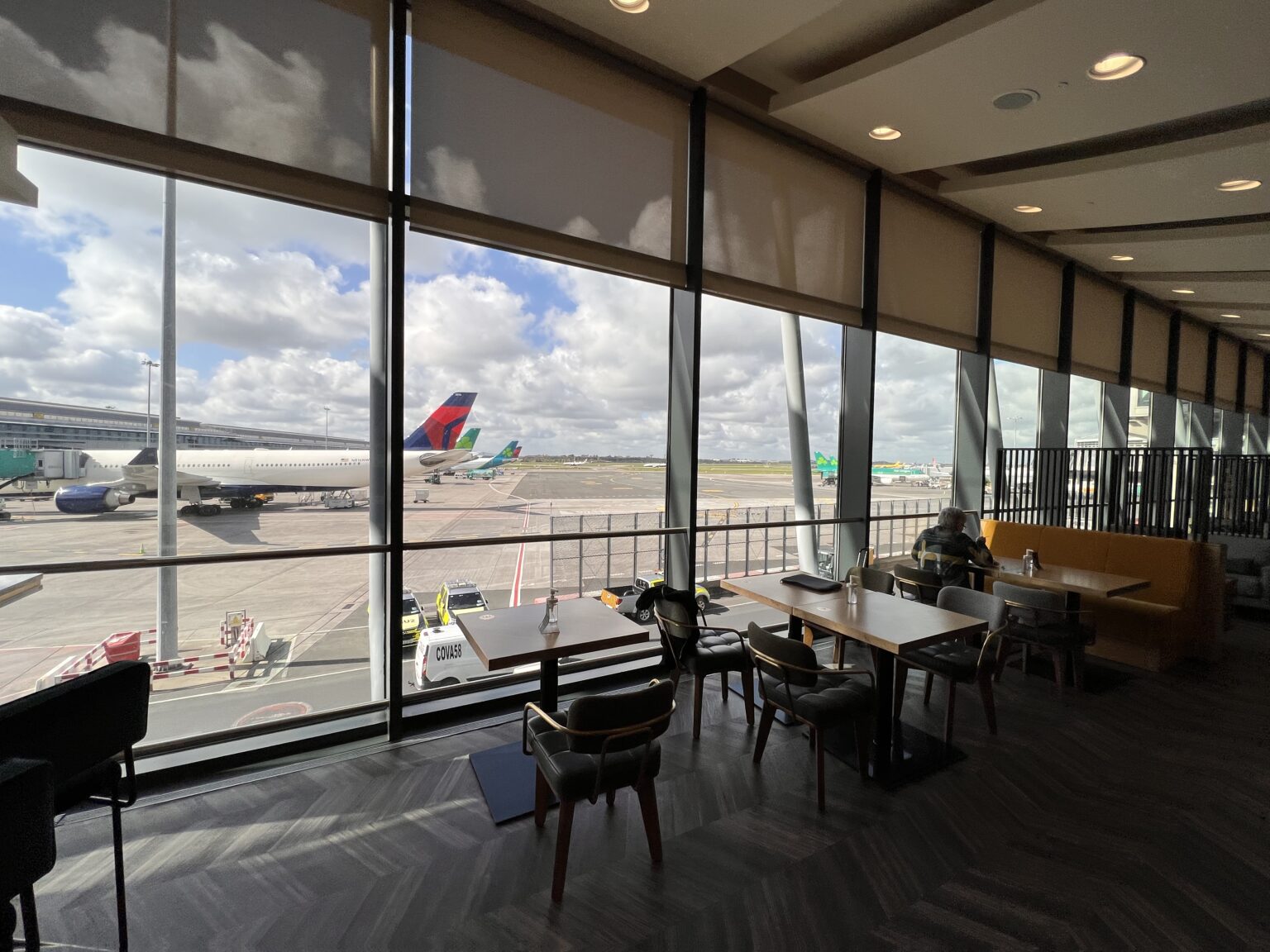 Review: Air France Business Class, Dublin to Paris Charles de Gaulle ...