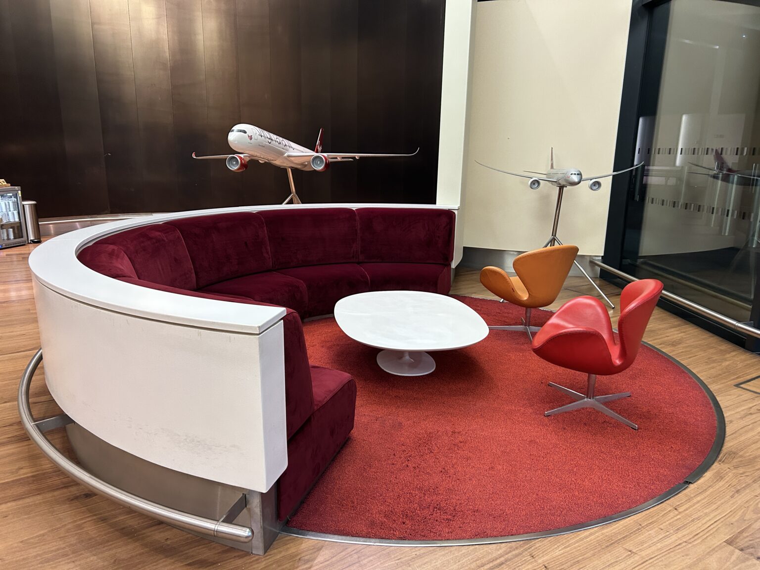 Virgin Atlantic new A330NEO Upper Class Suite review - Turning left for ...