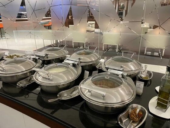 READER REVIEW: British Airways Club World vs Etihad Business Class ...