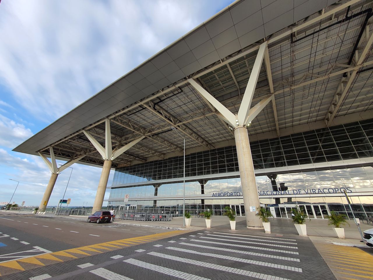 Azul A350 Business Class Maiden Flight Review - Turning left for less