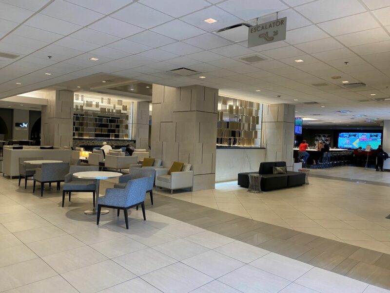 Marriott hotel Los Angeles airport review - Turning left for less