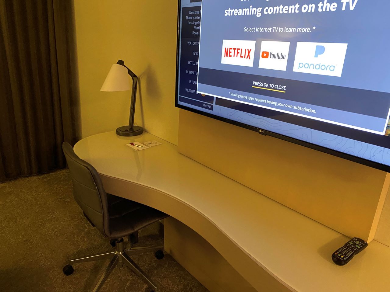 Marriott hotel Los Angeles airport review - Turning left for less