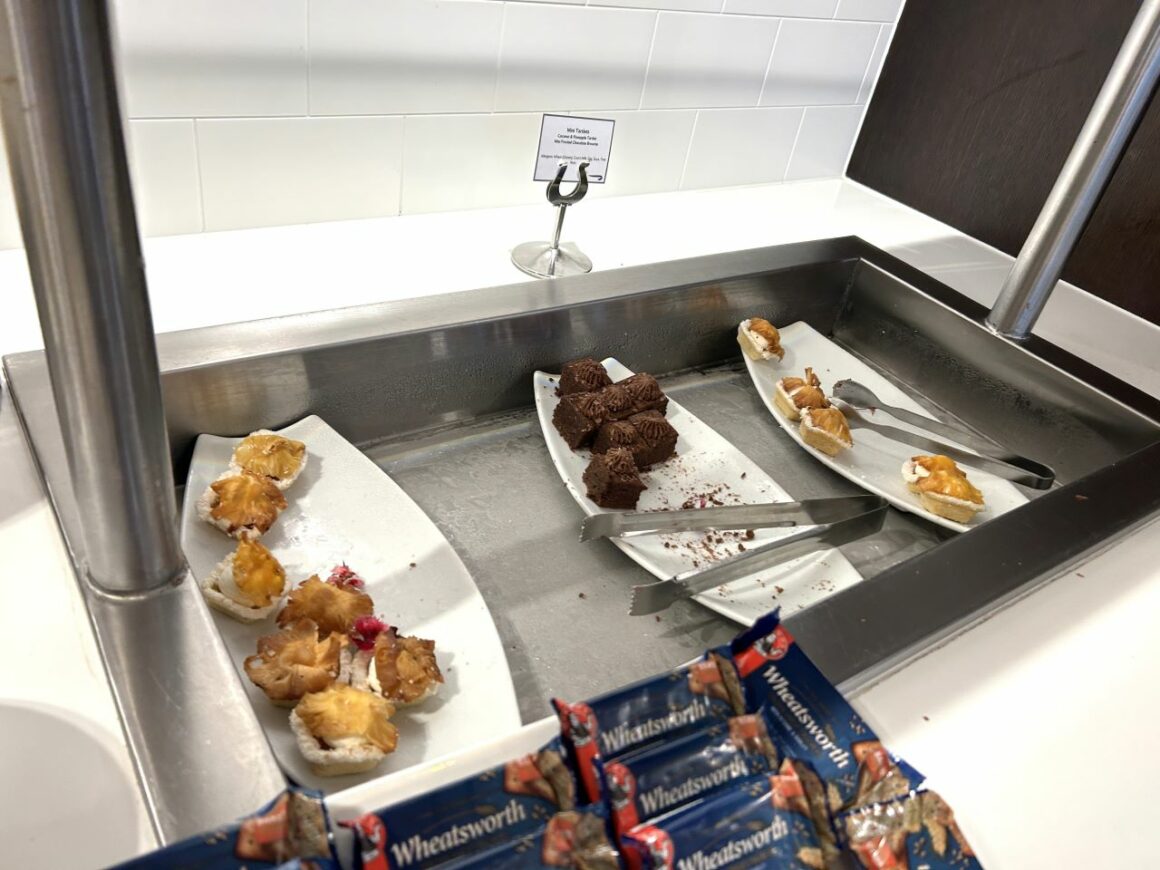 British Airways A350 Club Suite Cape Town to London Reviews - Turning ...