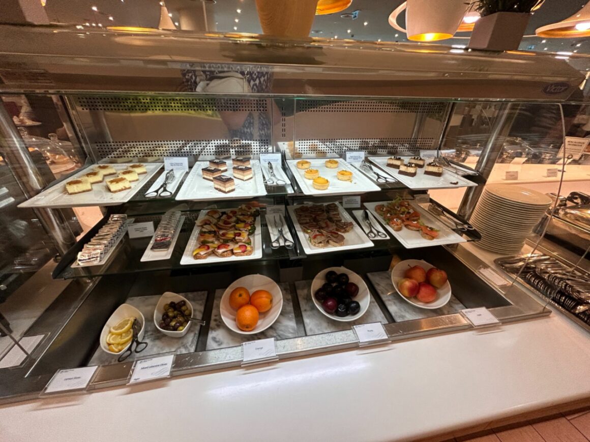 REVIEW: Air France B777-200ER business class review - C'est magnifique ...