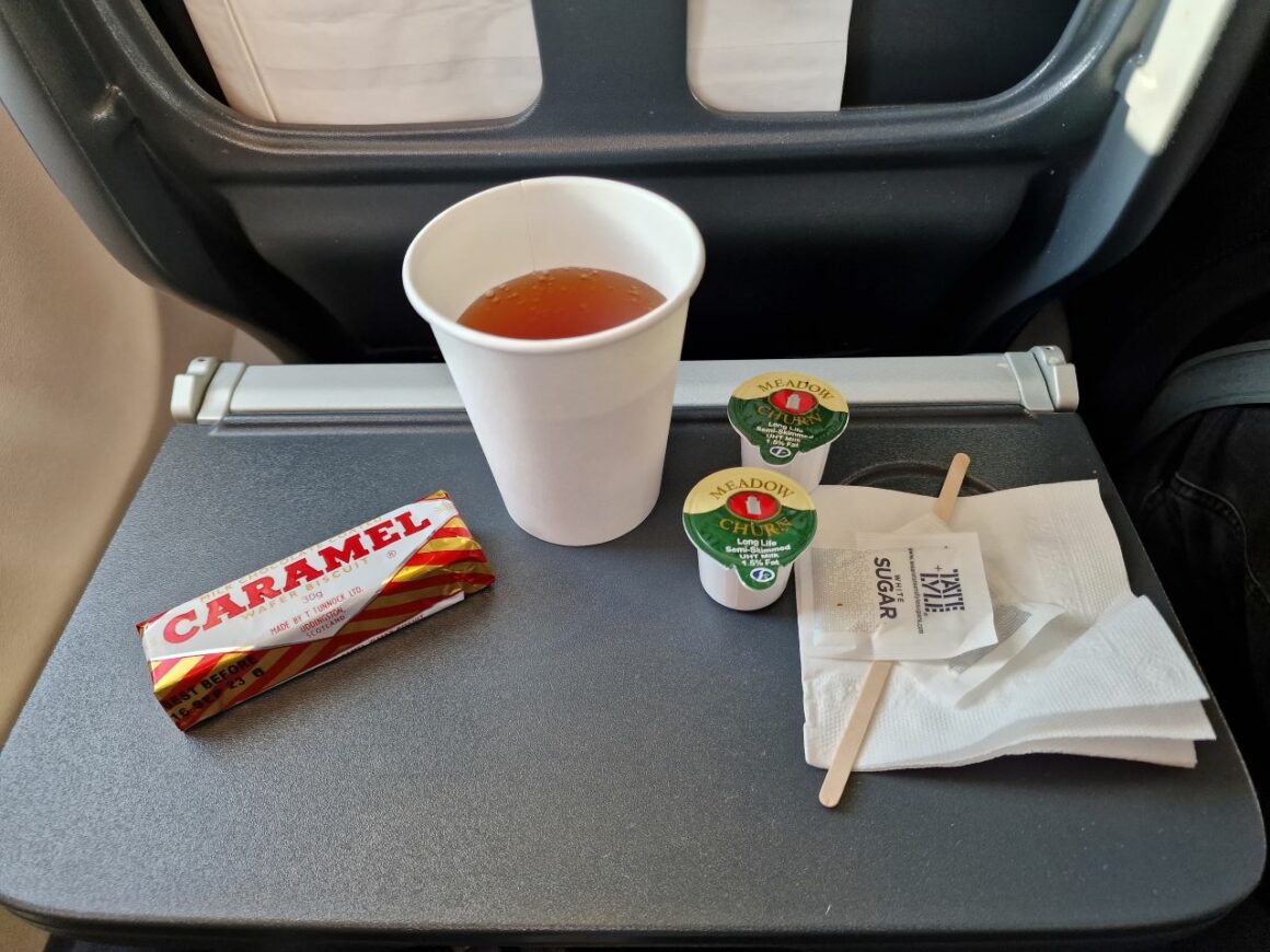 REVIEW: Loganair ATR-42 Edinburgh to Orkney Return Flight Review ...