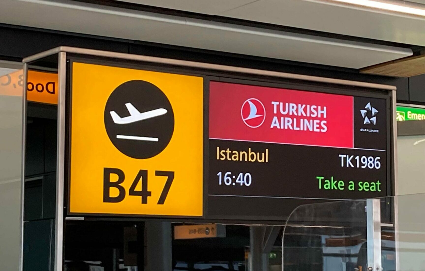 REVIEW: Turkish Airlines Business Class London Heathrow to Istanbul ...
