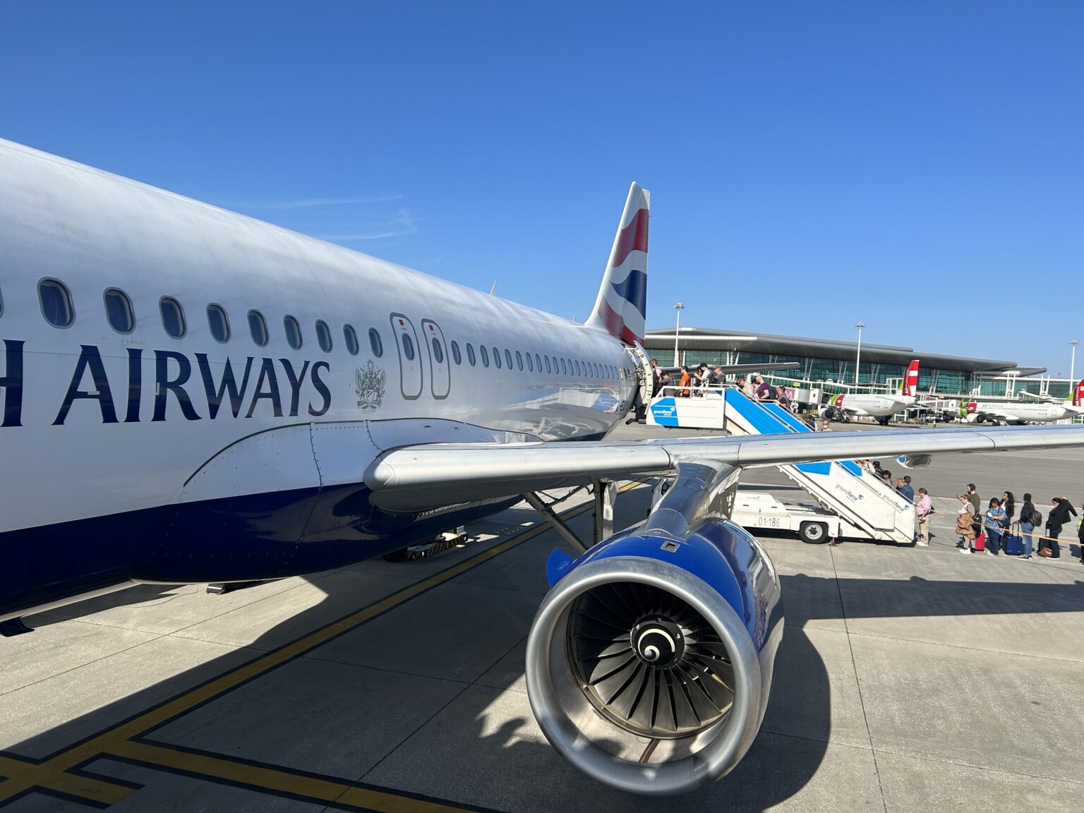British Airways A320 Club Europe review to Heathrow and Porto ANA ...