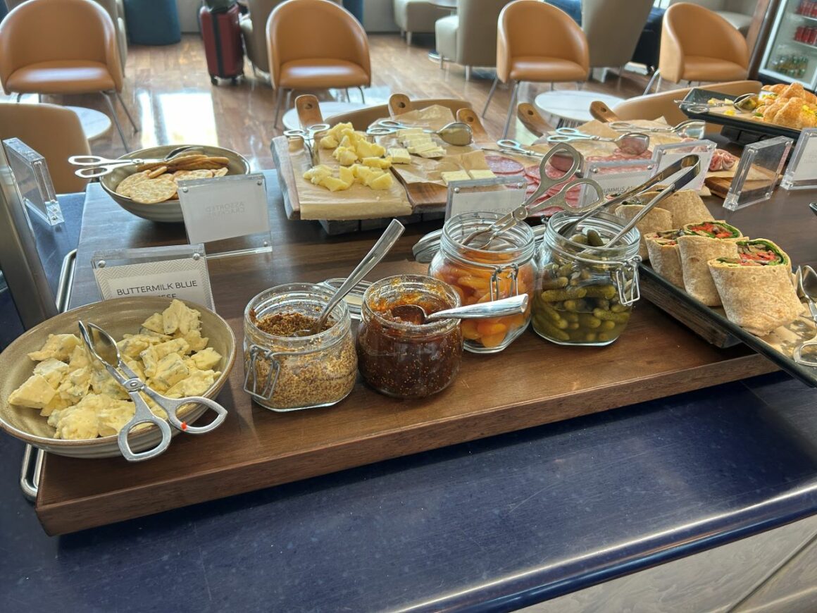 British Airways First Class Philadelphia to London B777-200 - a very ...