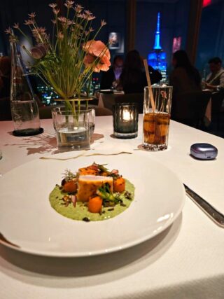 READER REVIEW: American Express Centurion Club New York - Turning left ...