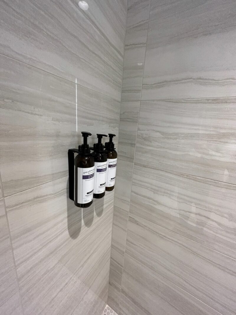 REVIEW: Hyatt Regency JFK Airport at Resorts World New York - Turning ...