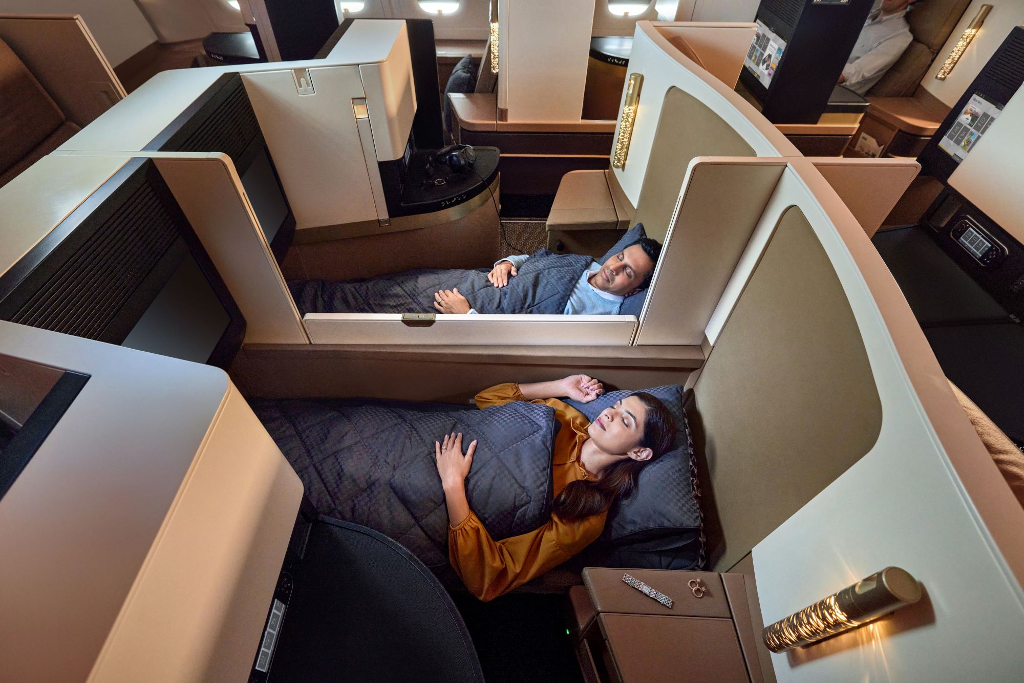 NEWS & OFFERS: Etihad business class sale from £1332, £50 off Hilton ...