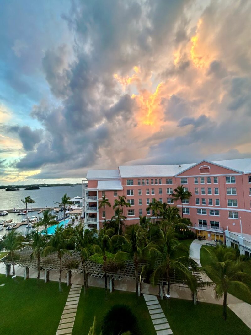 REVIEW: Bermuda - Fairmont's Hamilton Princess & Beach Club hotel ...