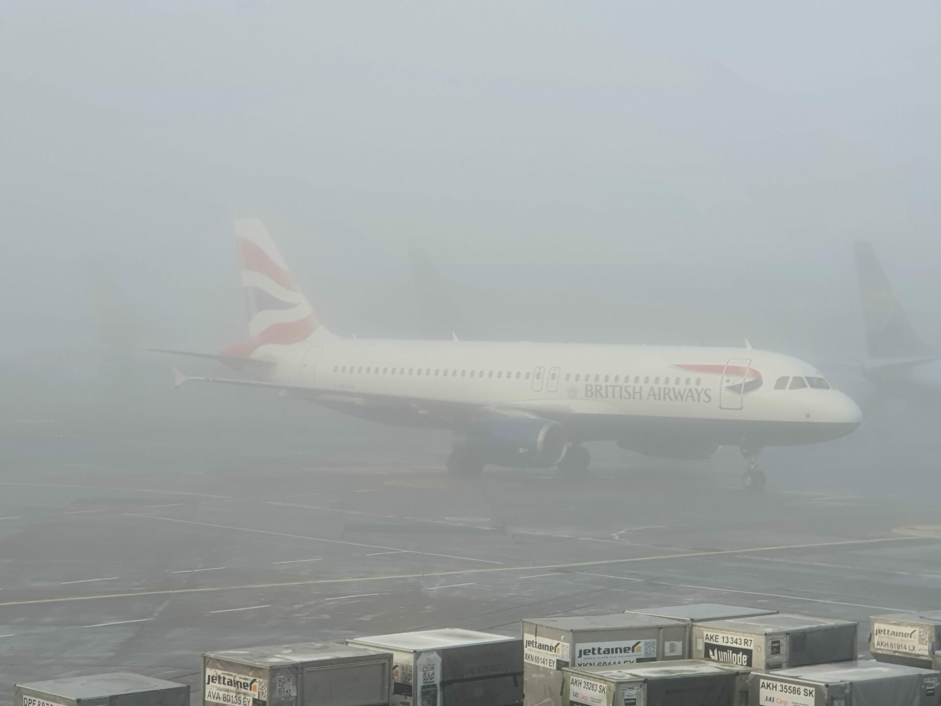 REVIEW: British Airways B777-300ER First Class Suite Flight - Turning ...