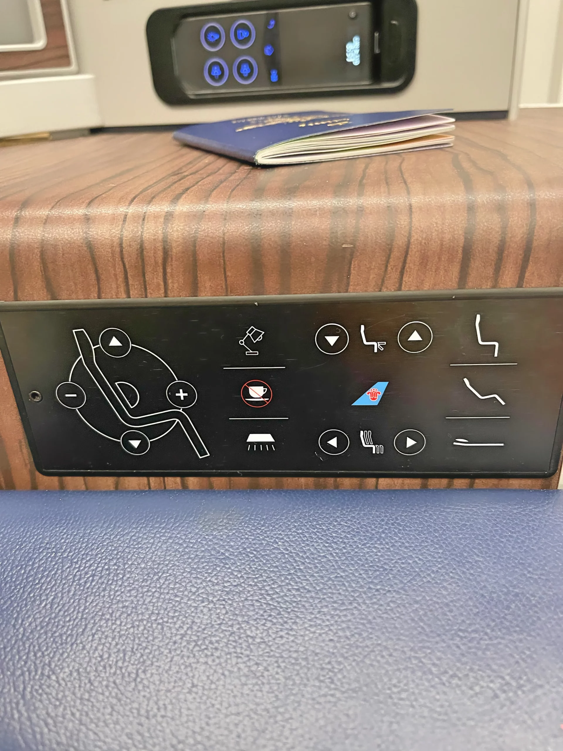 REVIEW: China Southern Airlines. Dubai – Guangzhou – Sydney. Business ...