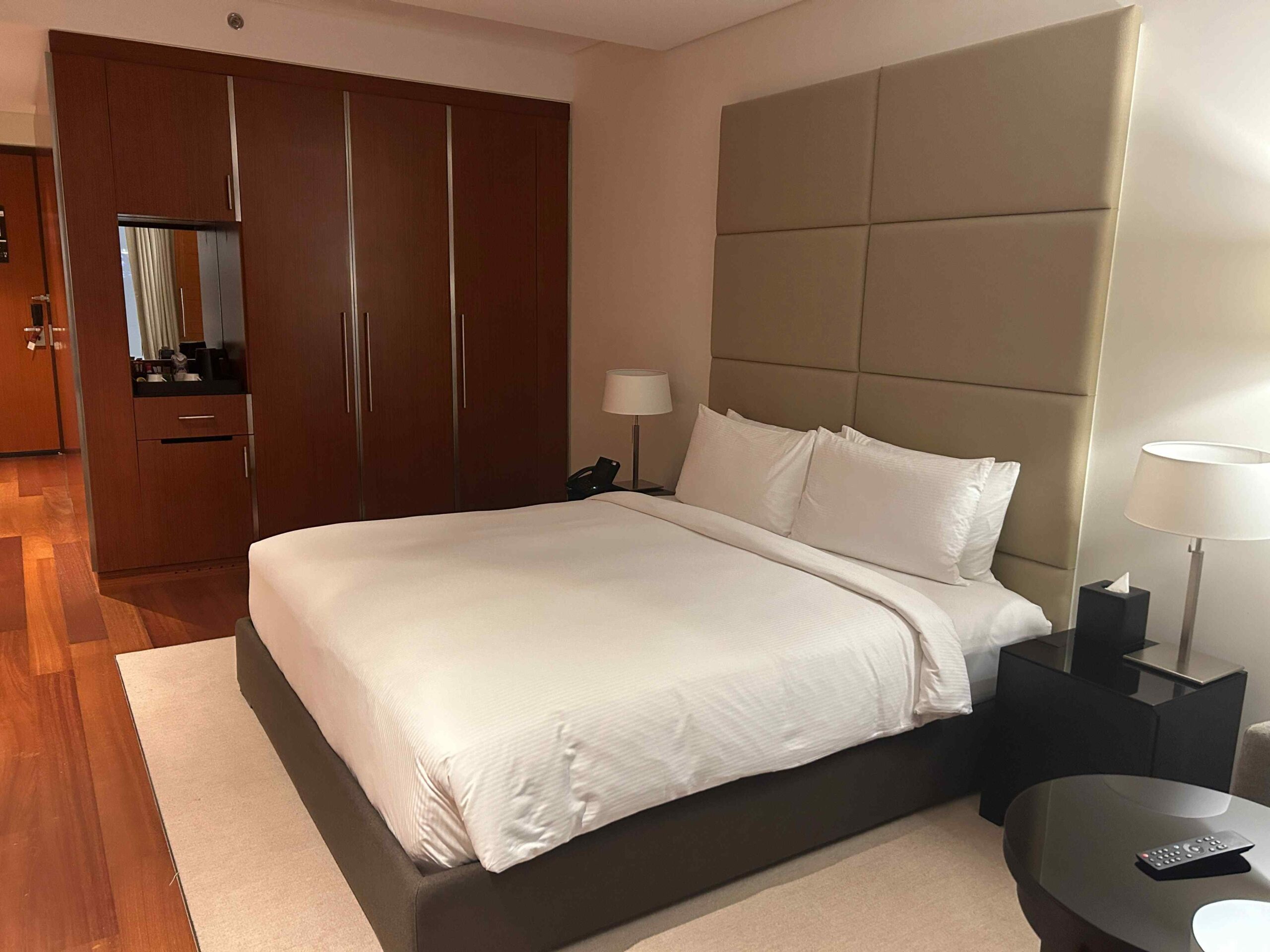 REVIEW: Doha Airport transit hotel - Oryx hotel Doha Airport - Turning ...