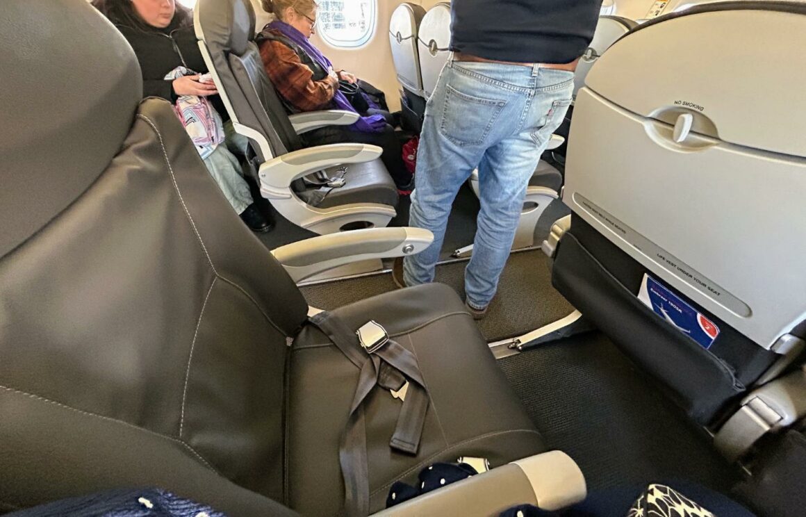 Flying with British Airways Cityflyer from London City Airport - what ...