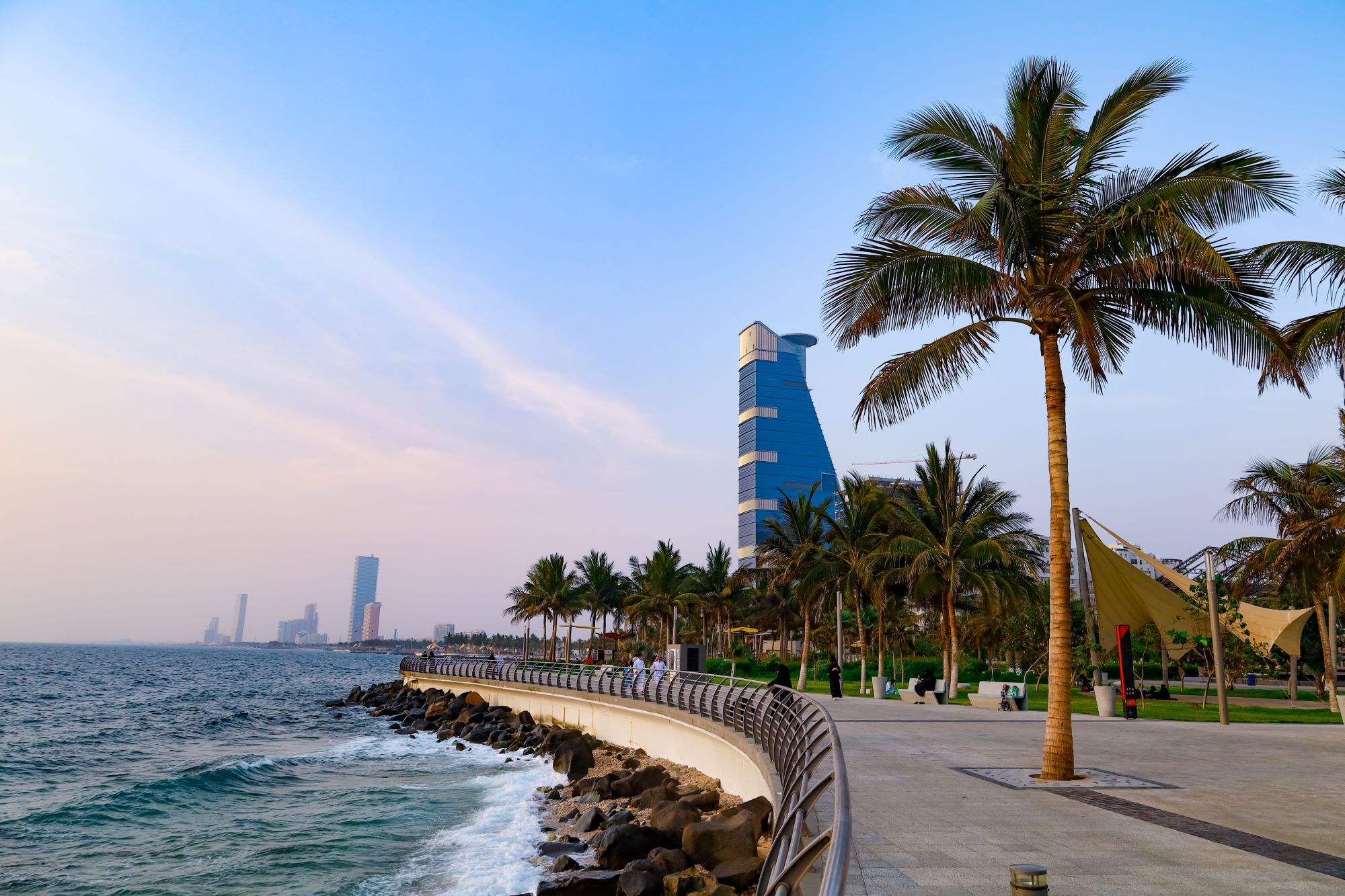 NEWS & OFFERS: New BA route, Qatar launch Avios F1 experiences and ...